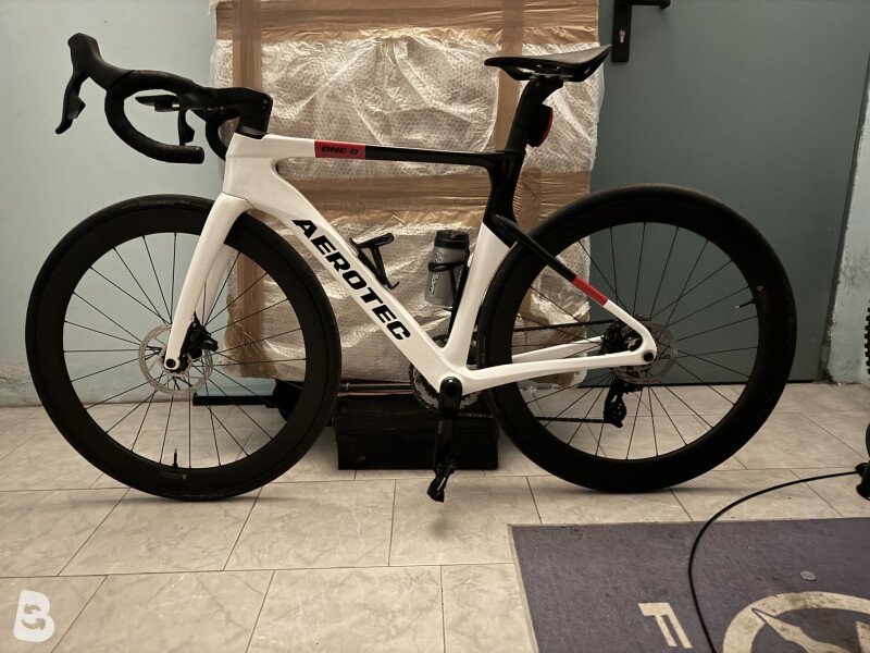 Aerotec D-One 2024 usado