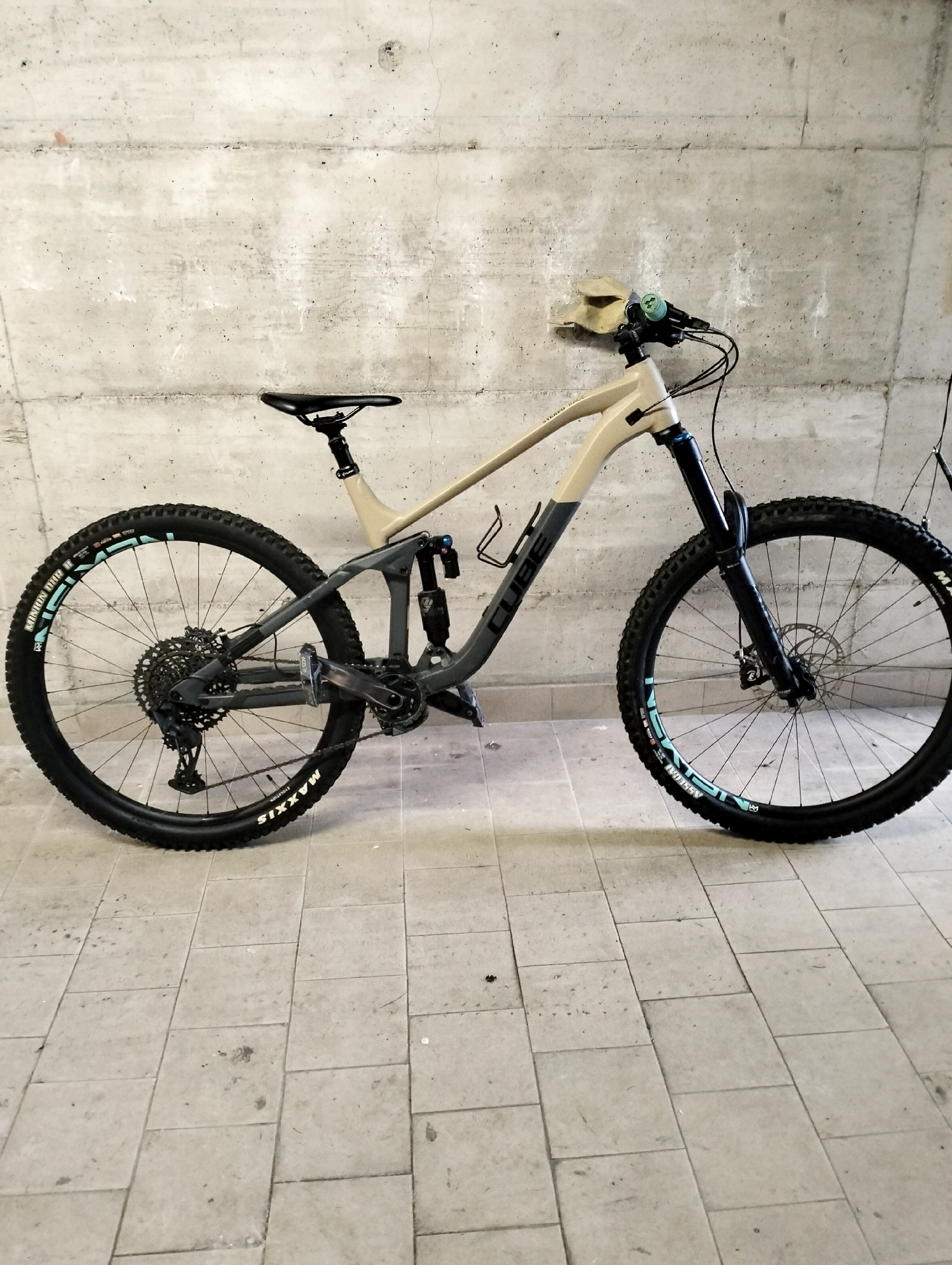 Cube Stereo 170 Race 2021 usado