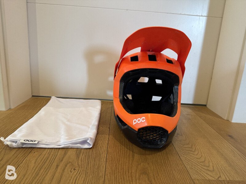 POC Poc Otocon Race Mips AVIP Orange 2025 usado