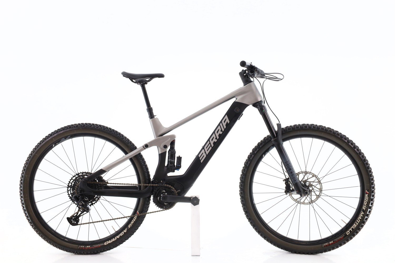 Berria Mako Hybrid GT used