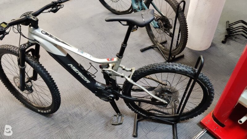 Merida eONE-SIXTY 500 2021 utilisé