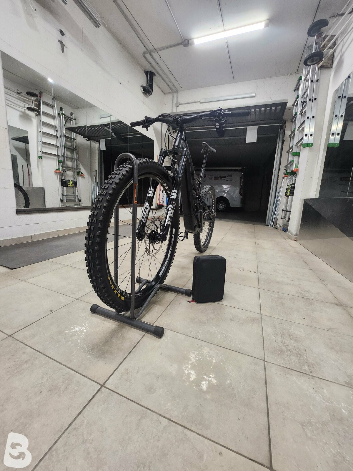 Specialized Turbo levo 2021 | Size L - Almost new | Bikeflip