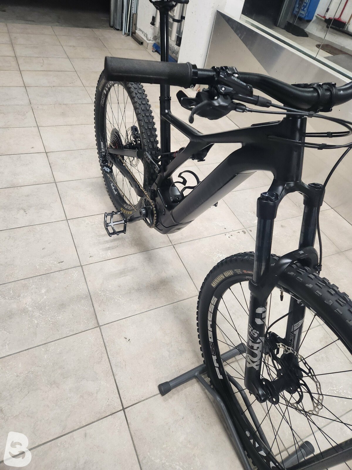 Specialized Turbo levo 2021 usata