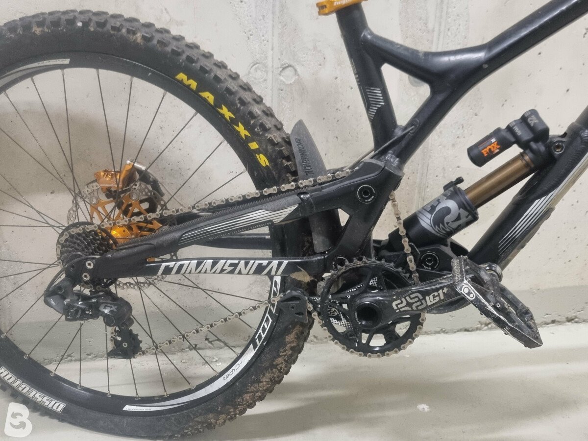 Commencal Supreme DH V4.2 Custom 2018 used