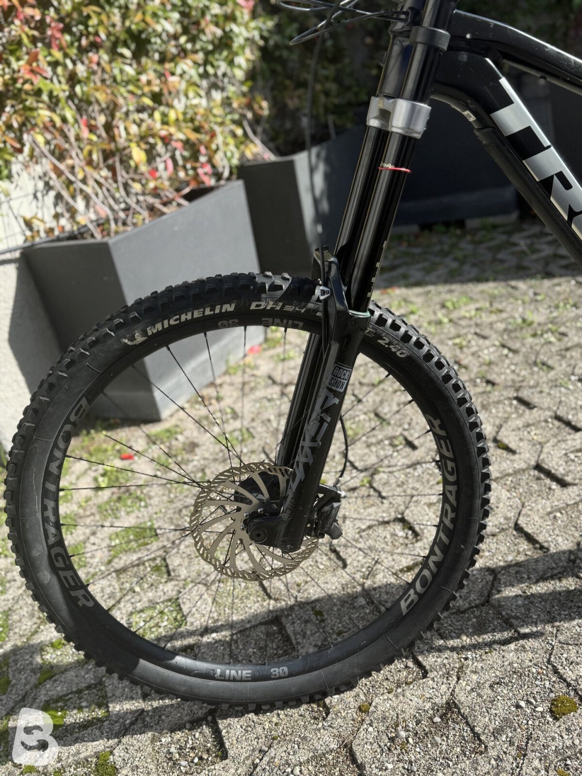 Trek Session 8 2023 used