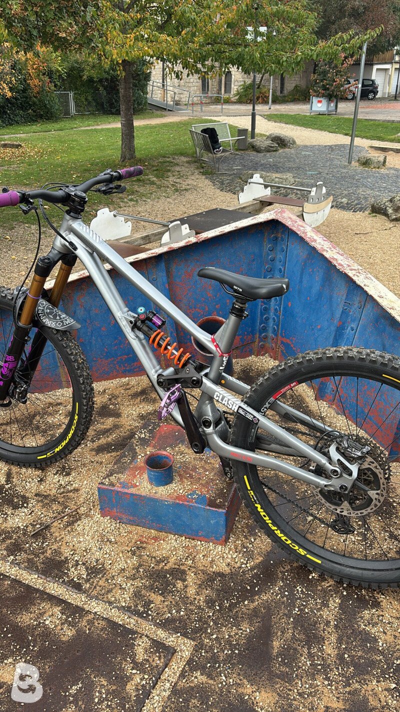 Commencal Clash Signature 2021 used