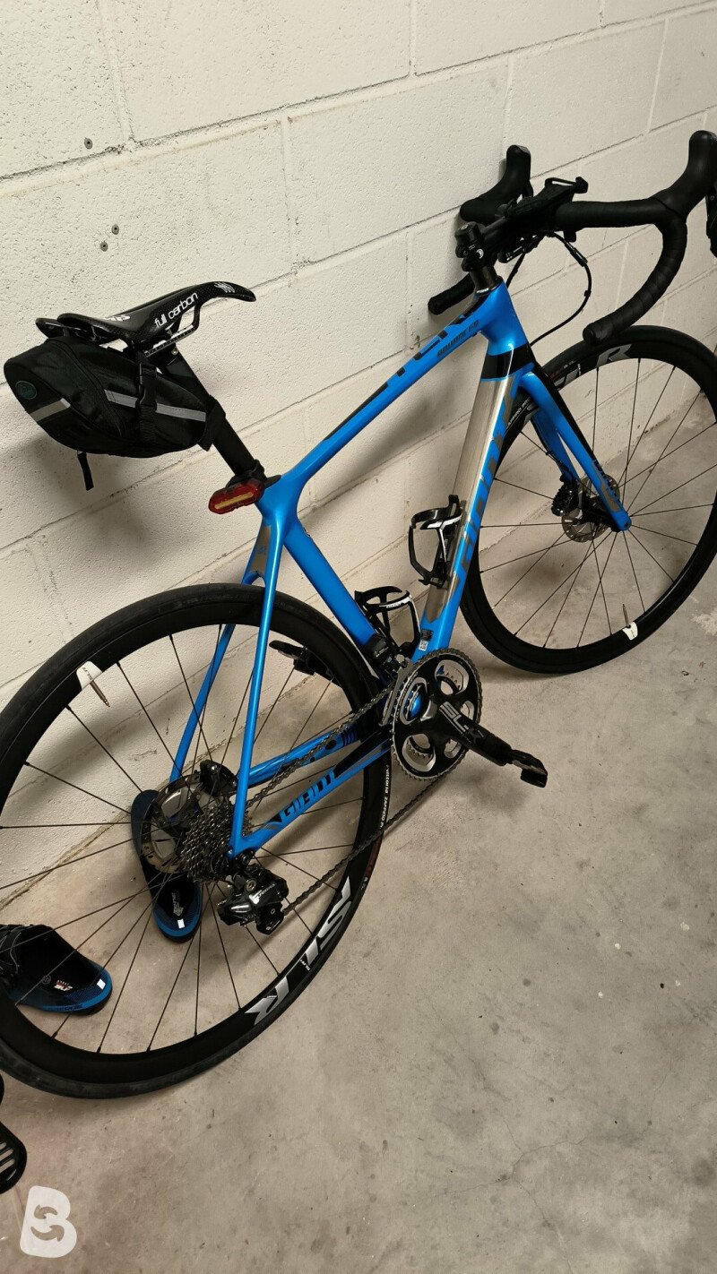 Giant TCR Advance Pro 2020 used