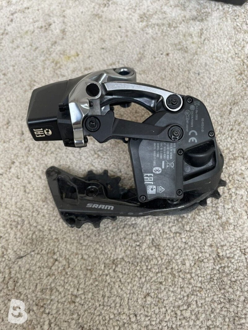 Sram Groupe SRAM Red eTap AXS HRD 12 vitesses avec freins à disque ...