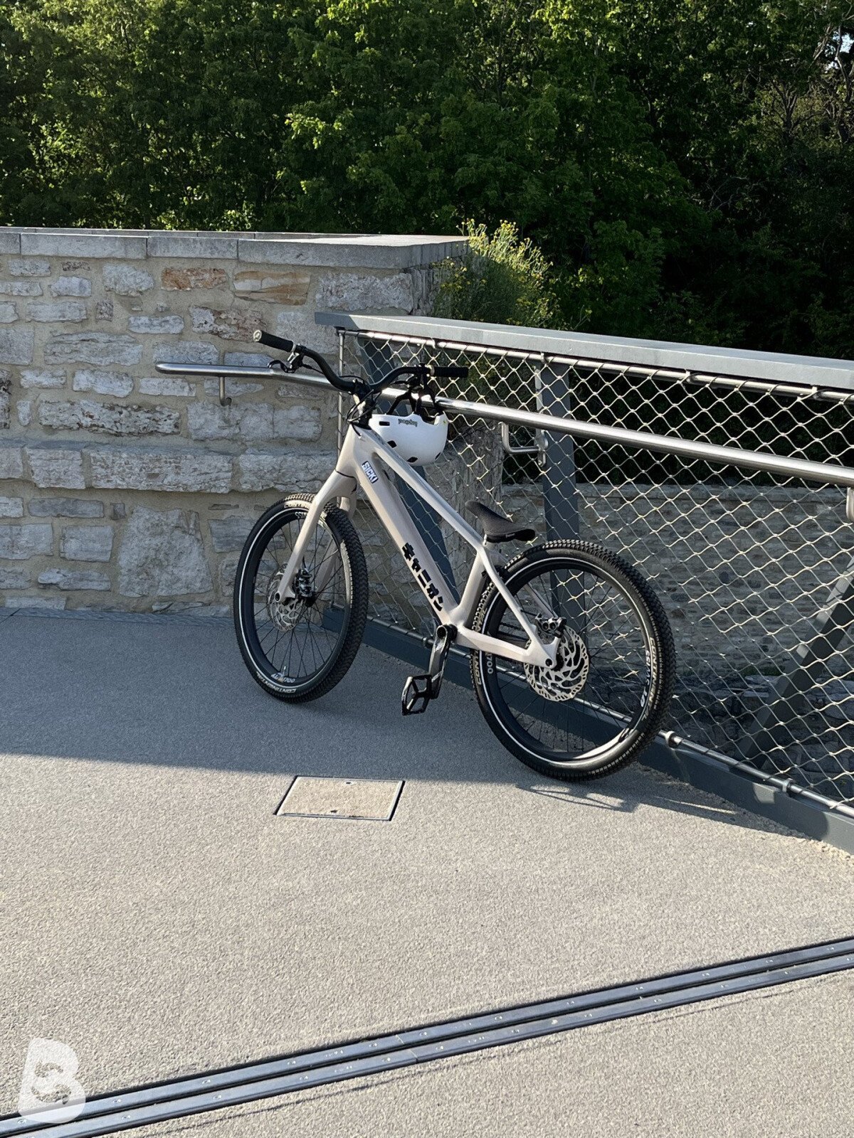 Canyon Stitched CFR Trial 2023 used