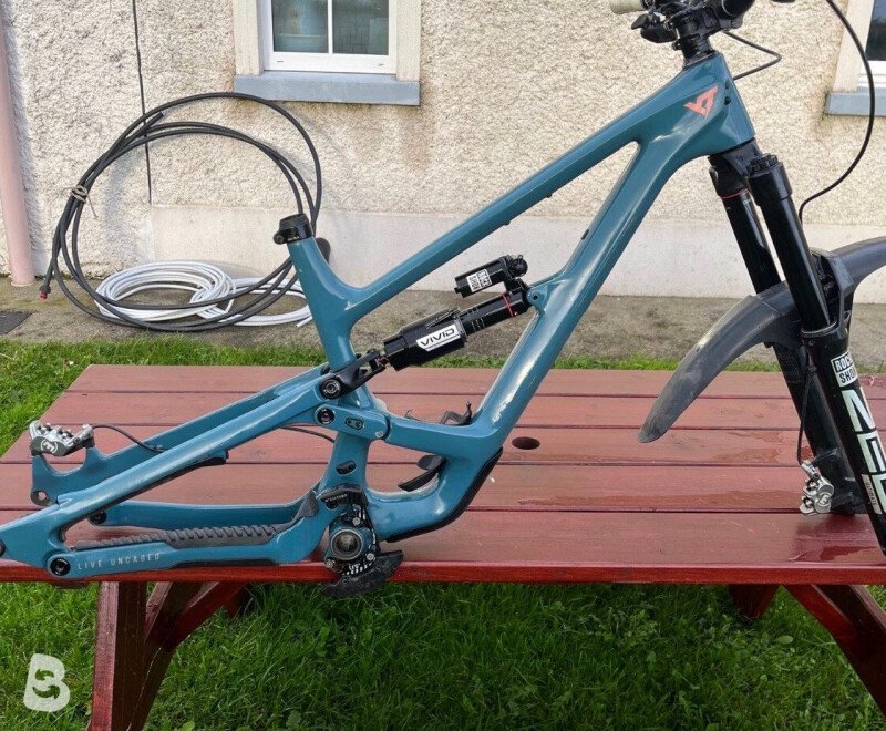 YT Industries Capra CF Core 4 2024 used