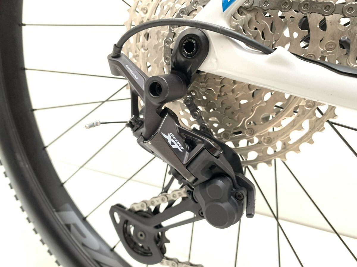 Specialized Specailized Epic HT Carbon XT used