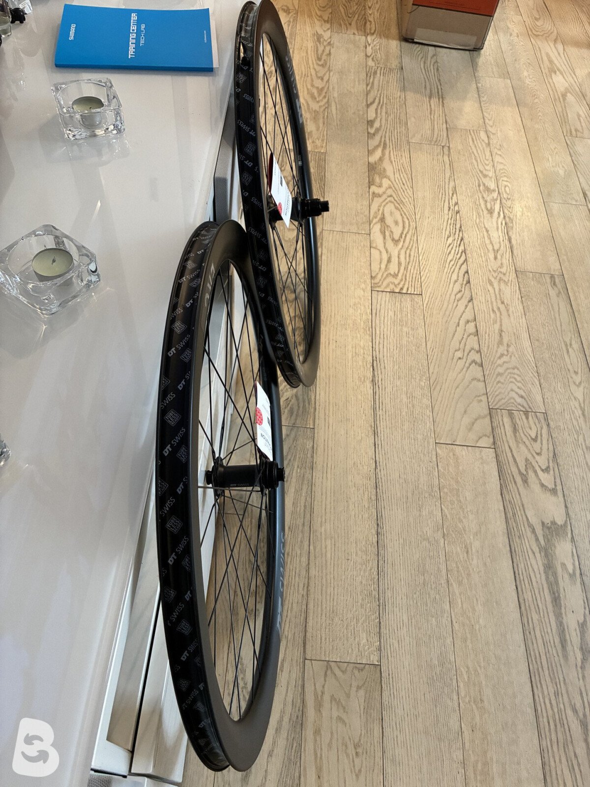 Dt Swiss Ruote DT Swiss New ERC LOG 45 Carbon Wheelset disc Brake used
