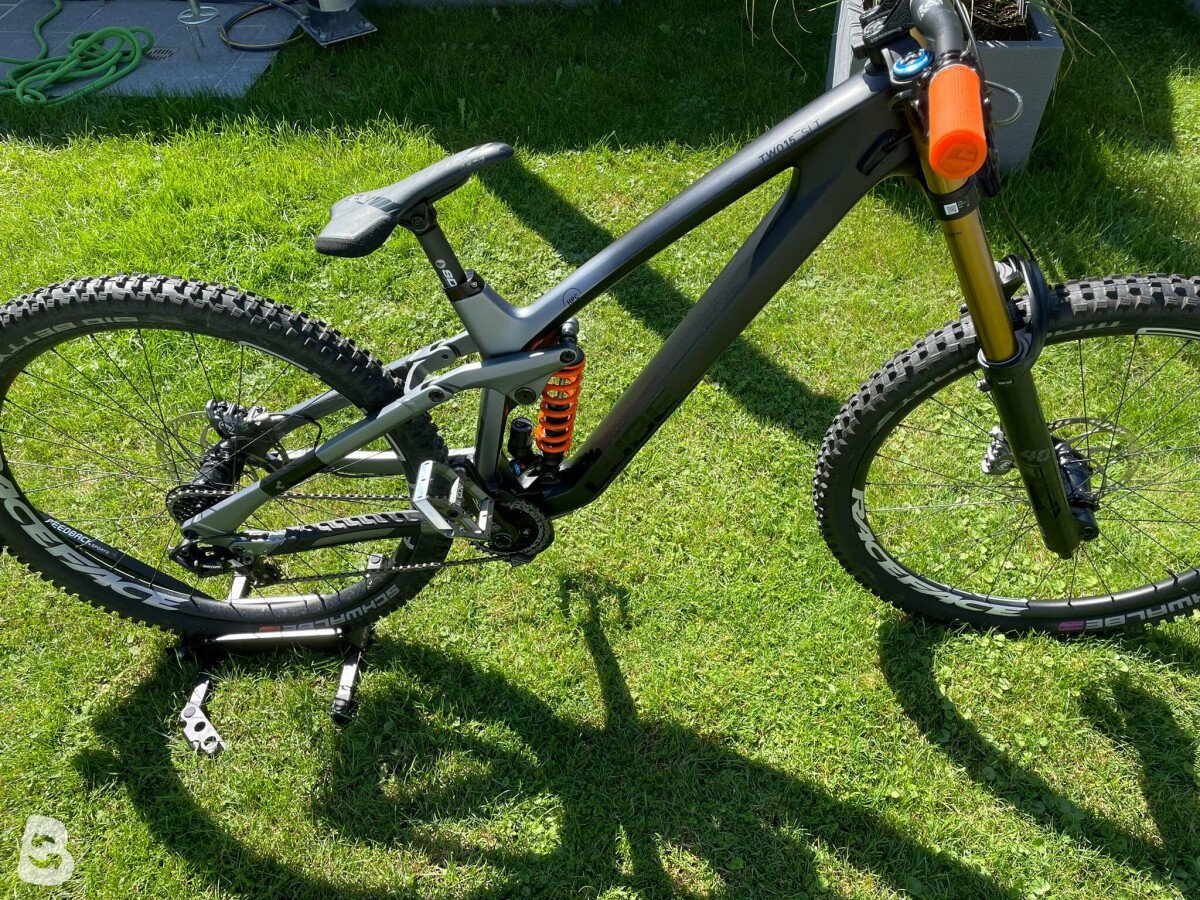 Cube Two15 HPC SLT 2022 used