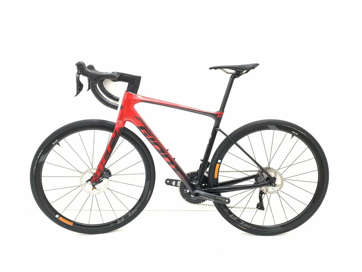 Giant Defy Pro 1 Carbon Di2 11V used