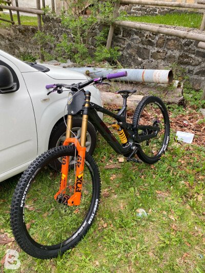 GT Fury Carbon Pro 2022 used