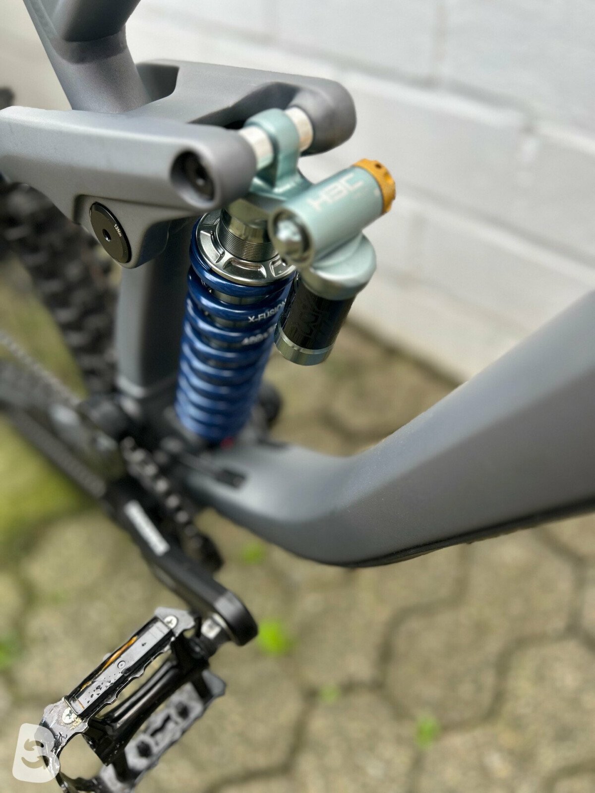 Cube Two15 Pro 2023 used