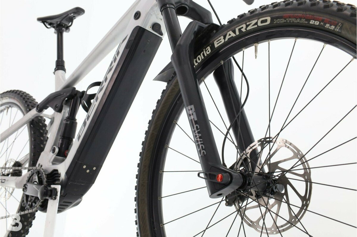 Berria Mako HP Hybrid XT used