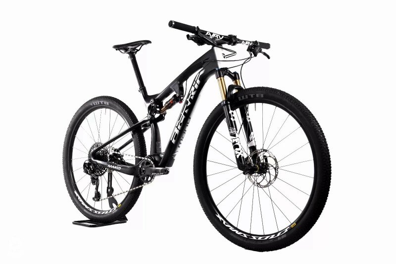 Berria Mako - Fox Factory Sc Series 32 Kashima used