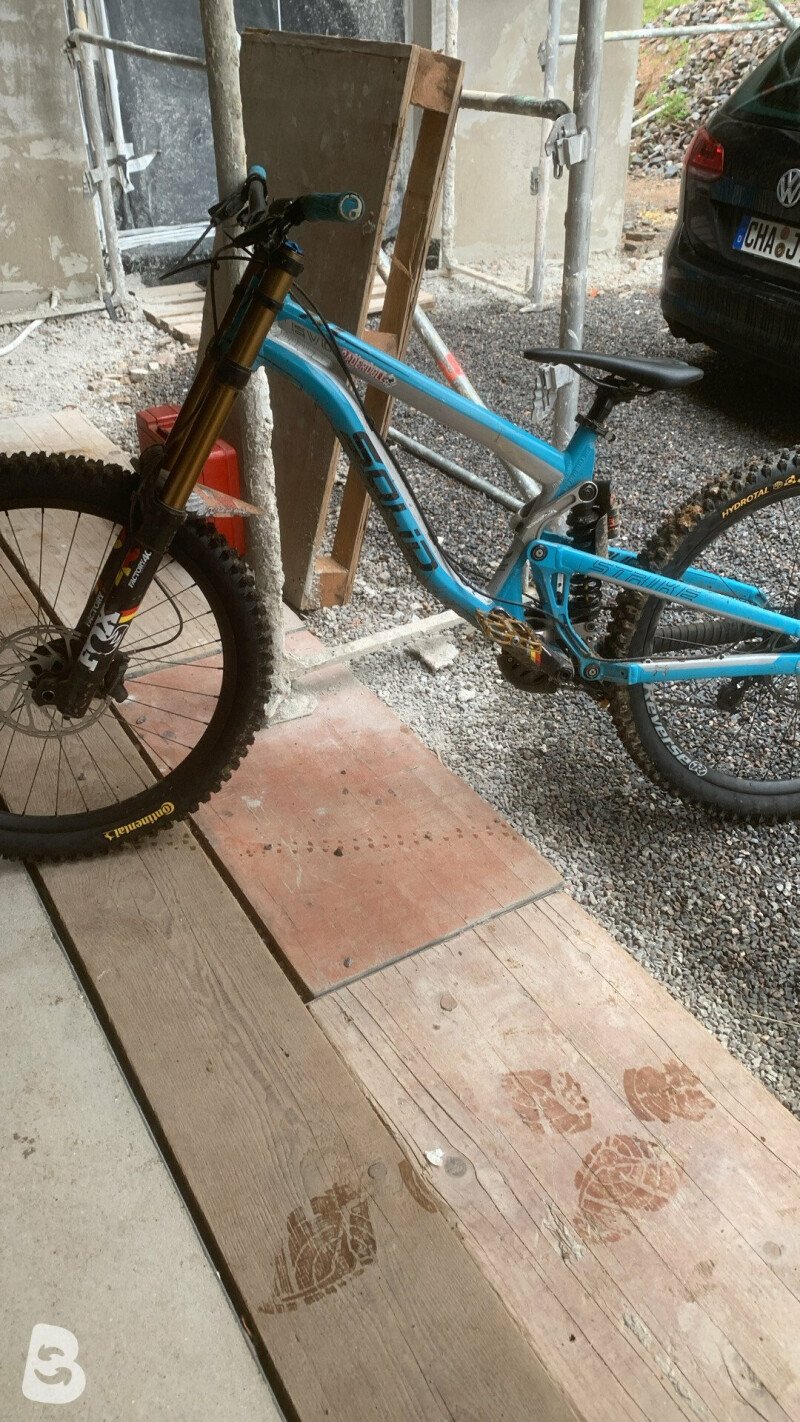 Solid Strike 2017 used