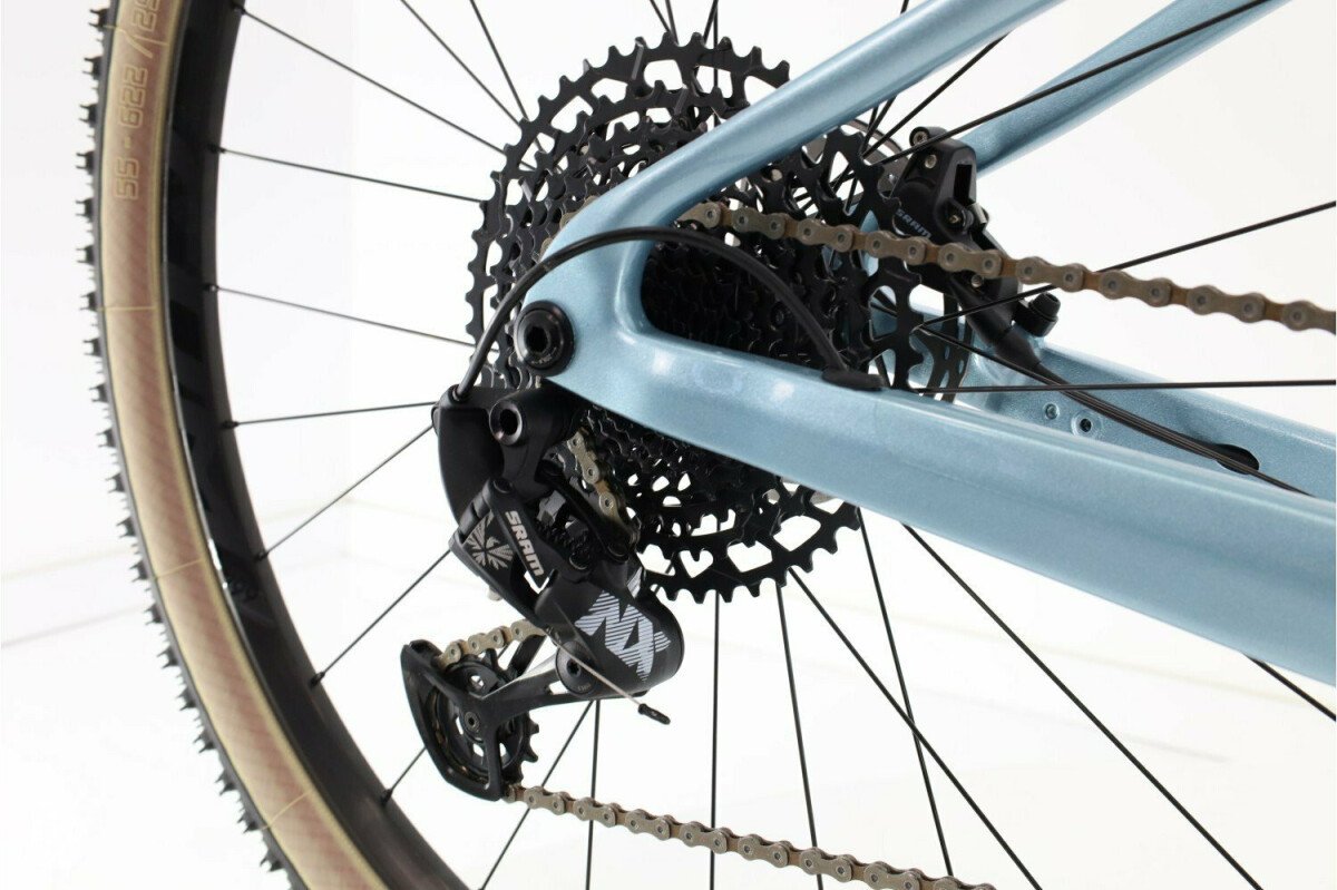 Berria Mako Sport Carbon used