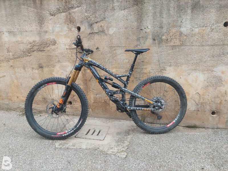 YT Industries Capra CF Pro Race 2017 used