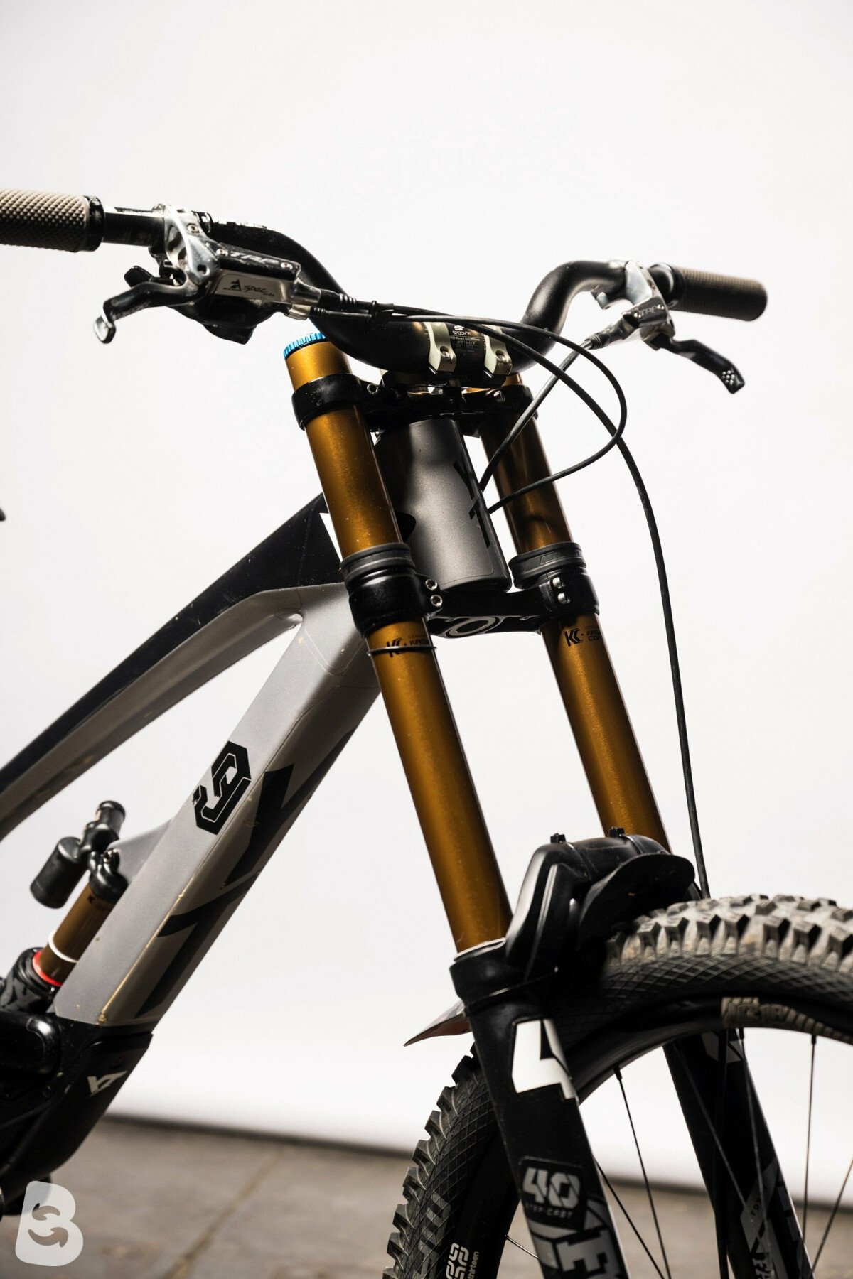 YT Industries Tues CF Pro Race 2018 used