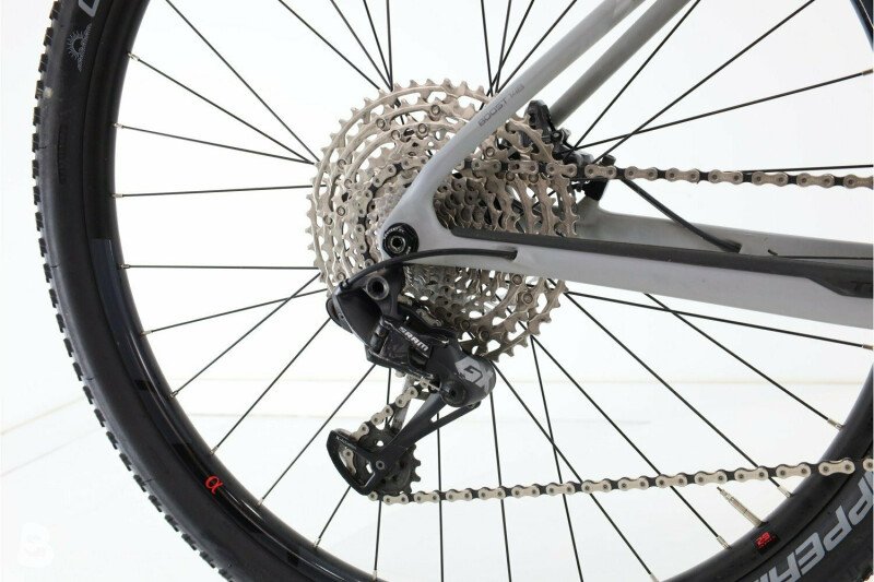 Trek Pro Caliber 9.8 Carbon GX used
