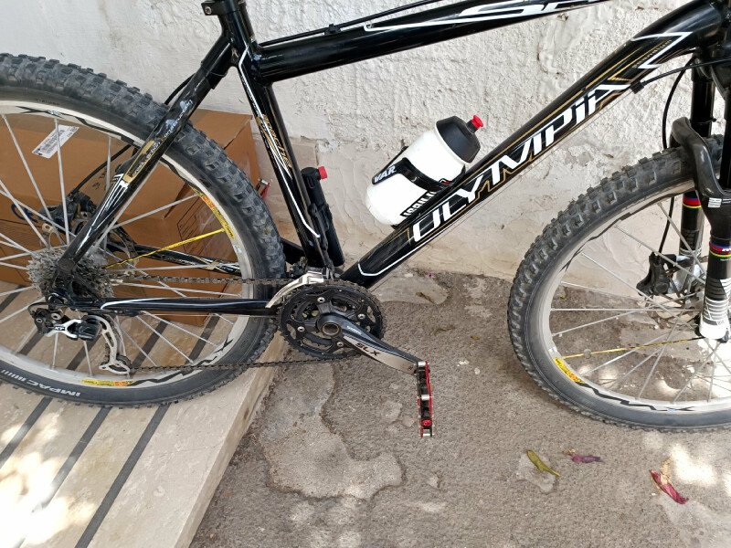 Olympia Apache 26 2010 used