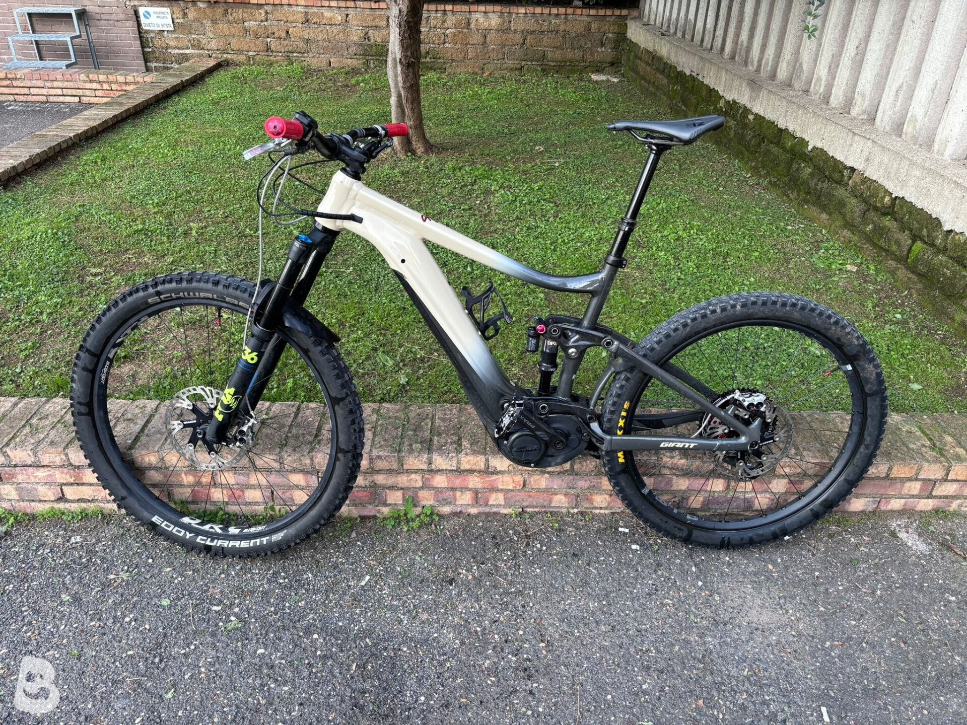 Giant reign E 2 pro 2020 used